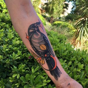 125 Impresionantes ideas de tatuajes de cuervos y sus significados | ISNCA