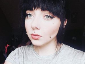 55+ Bold and Exciting Dimple Piercing Ideas [with Guide] - Wild Tattoo Art