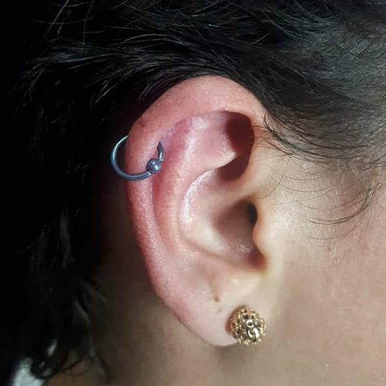 75 Helix Piercing Ideas That Look Great + Pain, Aftercare & Things To ...