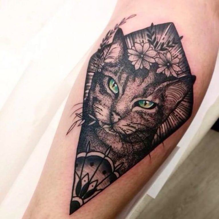 155 Eye-Catching Calf Tattoo Ideas to Flaunt Your Lower Leg - Wild ...