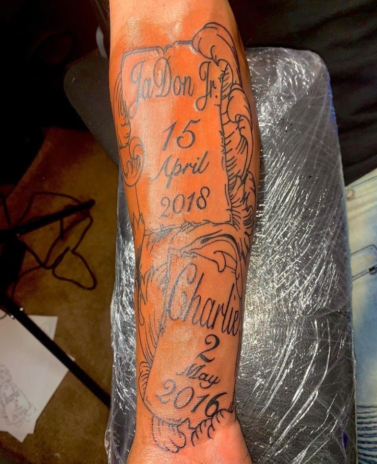 125 Scroll Tattoo Ideas That Are Eye-Catching - Wild Tattoo Art