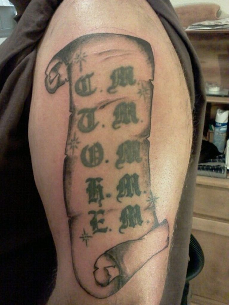 125 Scroll Tattoo Ideas That Are Eye-Catching - Wild Tattoo Art